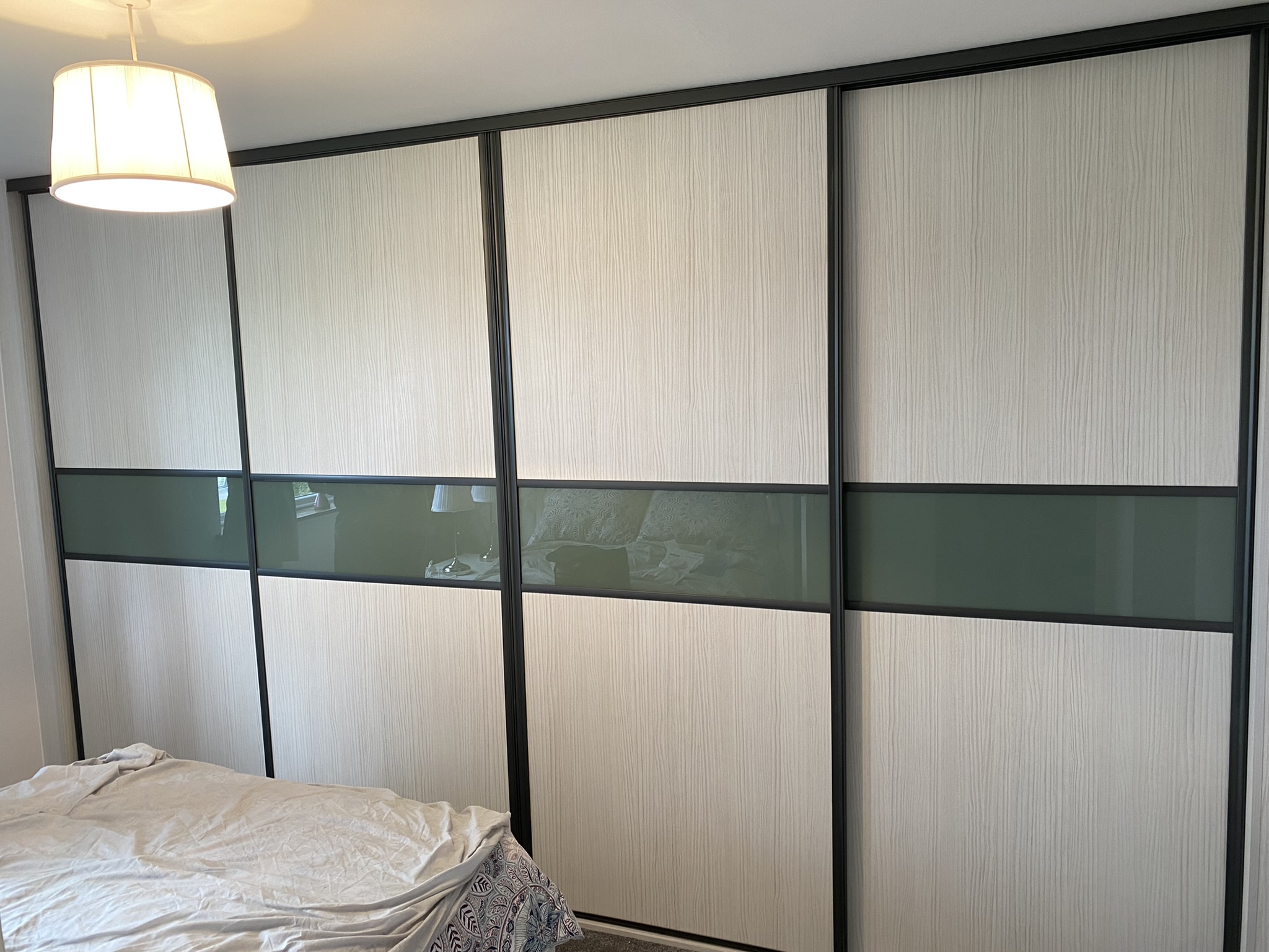 Split Doors – Urban Sliders